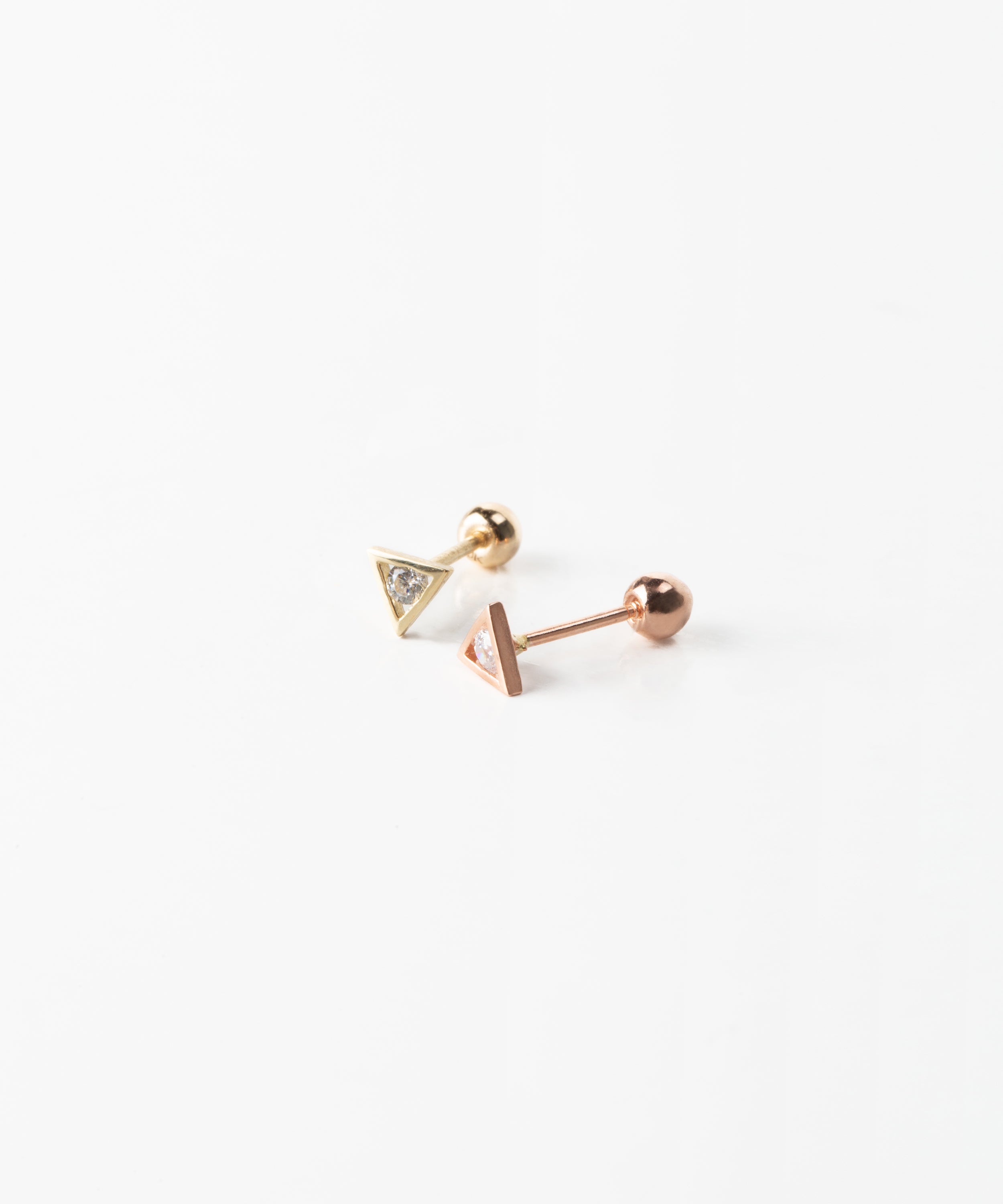 Super Tiny Plain Triangle Barbell – Minimore Jewels